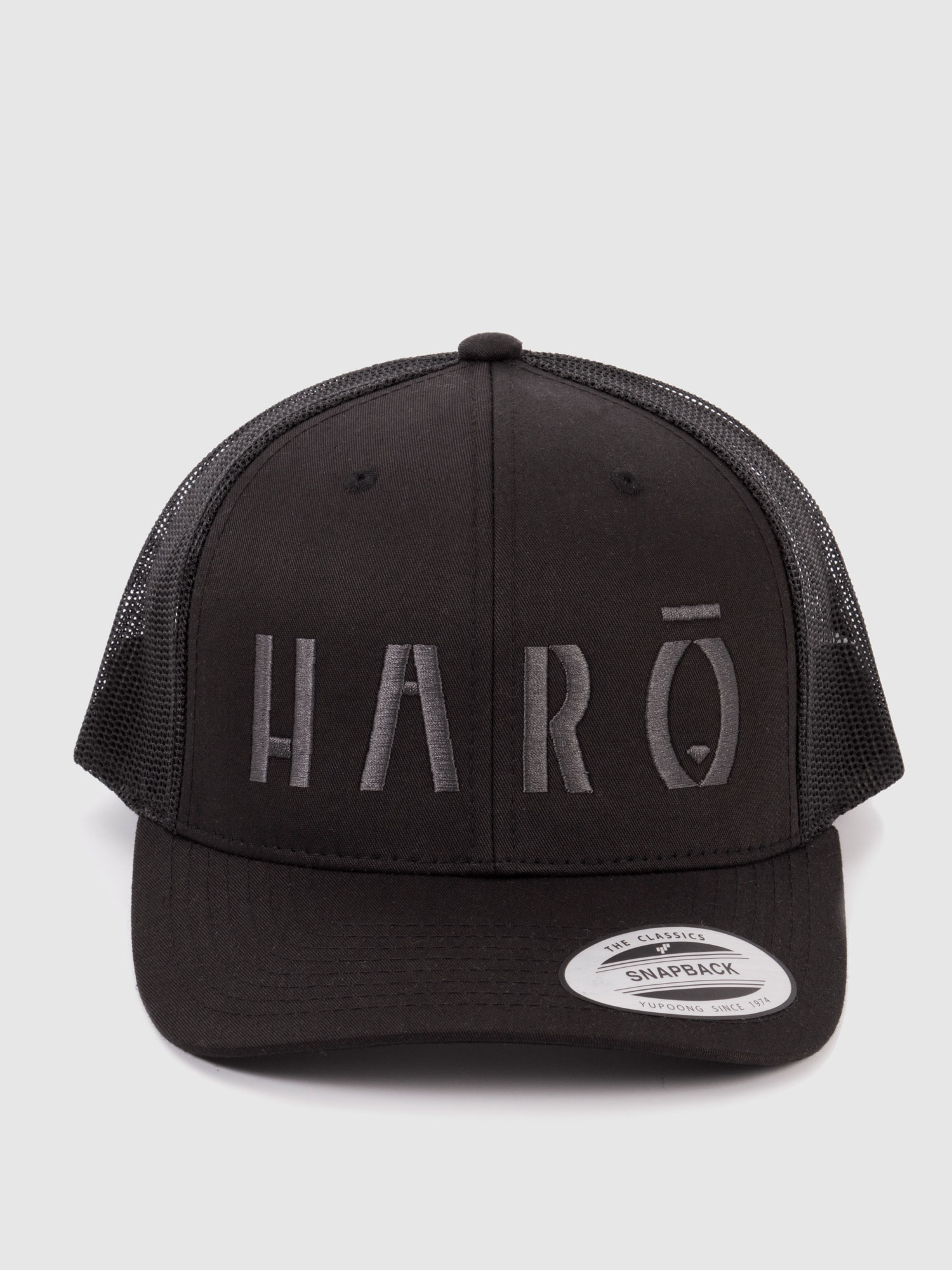 gorra trucker unisex HARÔ - Paradise Design Store